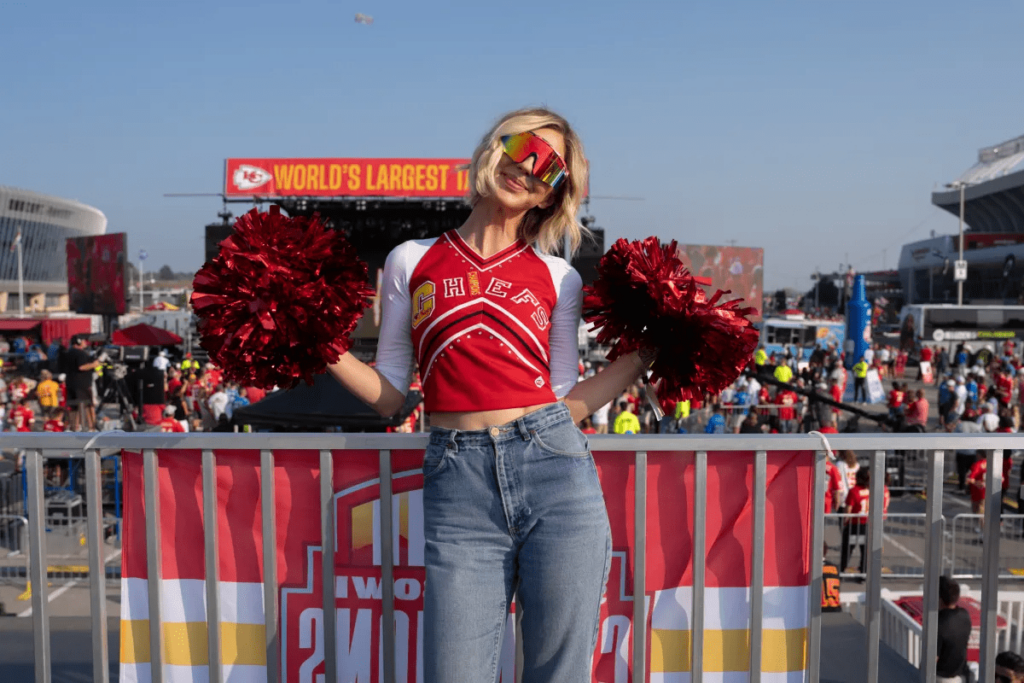 Top 20 Celebrity Fans of the Kansas City Chiefs - ChiefsFam