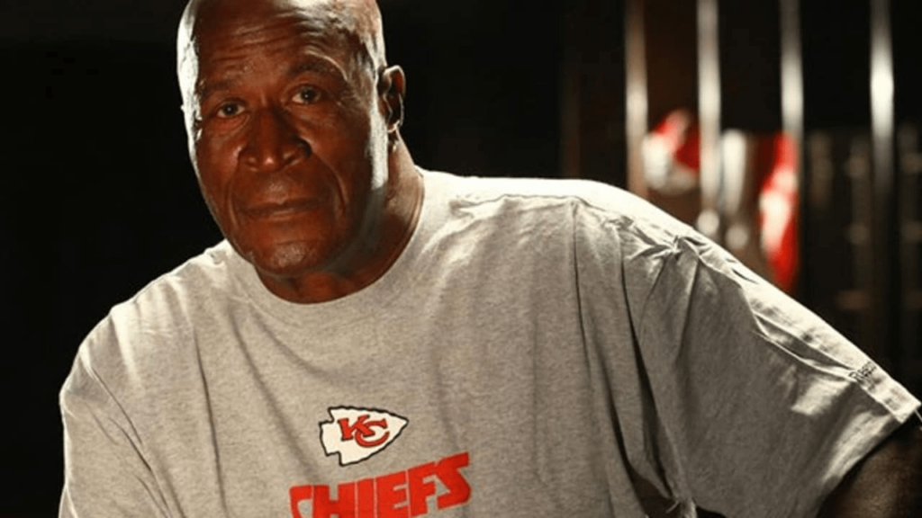 Top 20 Celebrity Fans of the Kansas City Chiefs - ChiefsFam
