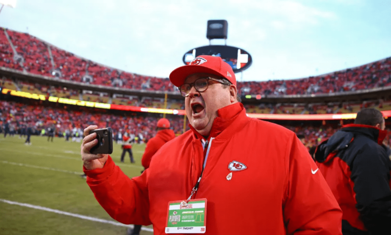 Top 20 Celebrity Fans of the Kansas City Chiefs - ChiefsFam