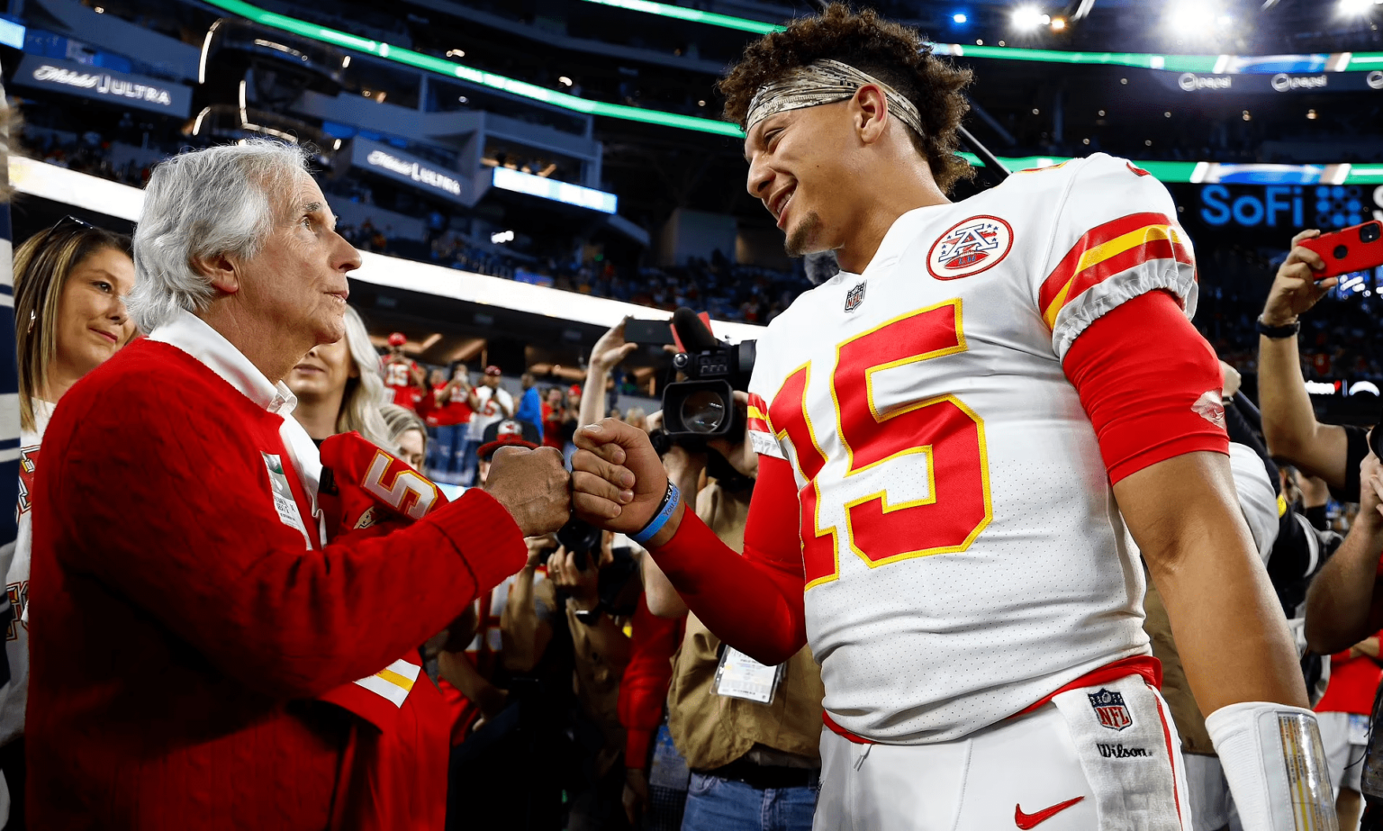 Top 20 Celebrity Fans of the Kansas City Chiefs - ChiefsFam